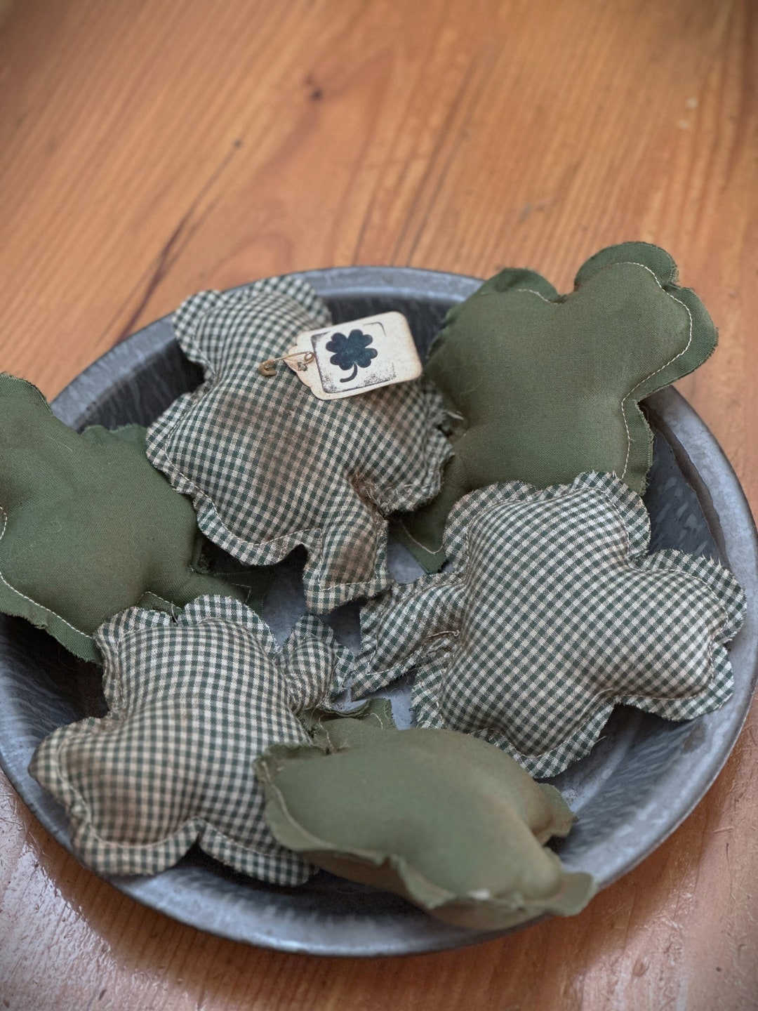 Primitive Shamrocks, Shamrocks, St Patty Day, St Patricks Decor, Prim ...