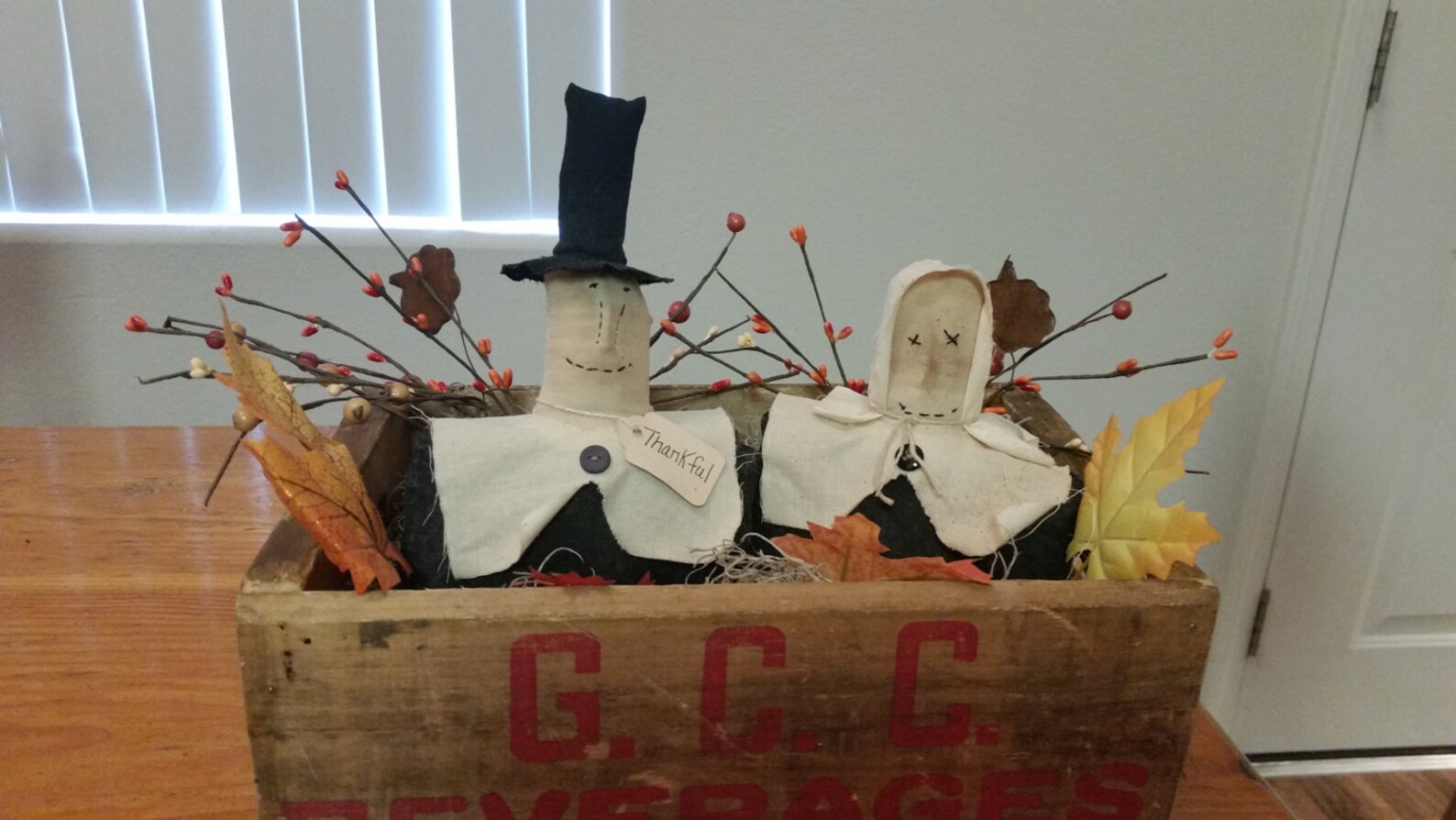 Primitive Pilgrims, Pilgrim Ornies, Pilgrim Tucks, Thanksgiving ...