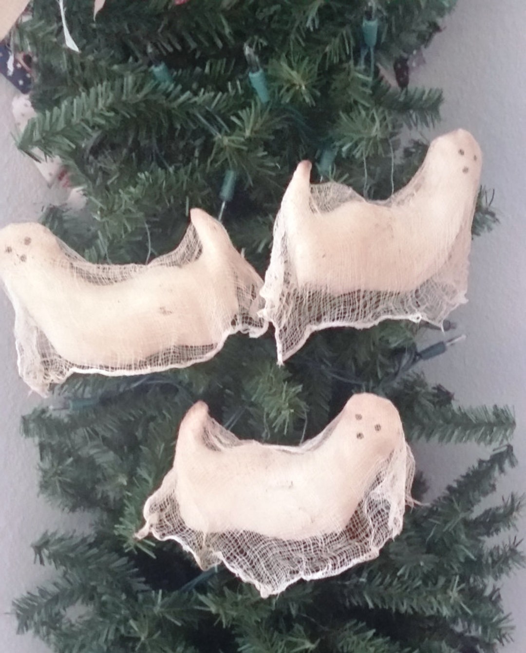 Primitive Halloween Ghost Ornaments, Ghost Peg Hangers,halloween Tucks ...