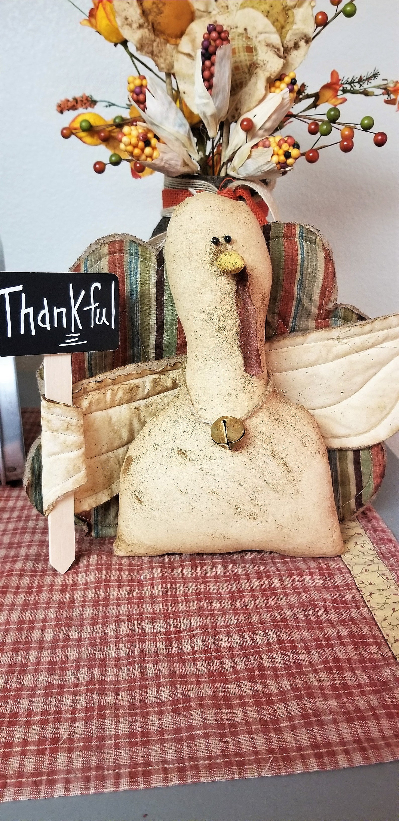 Primitive turkey tuck Thanksgiving turkey Fall decor | Etsy
