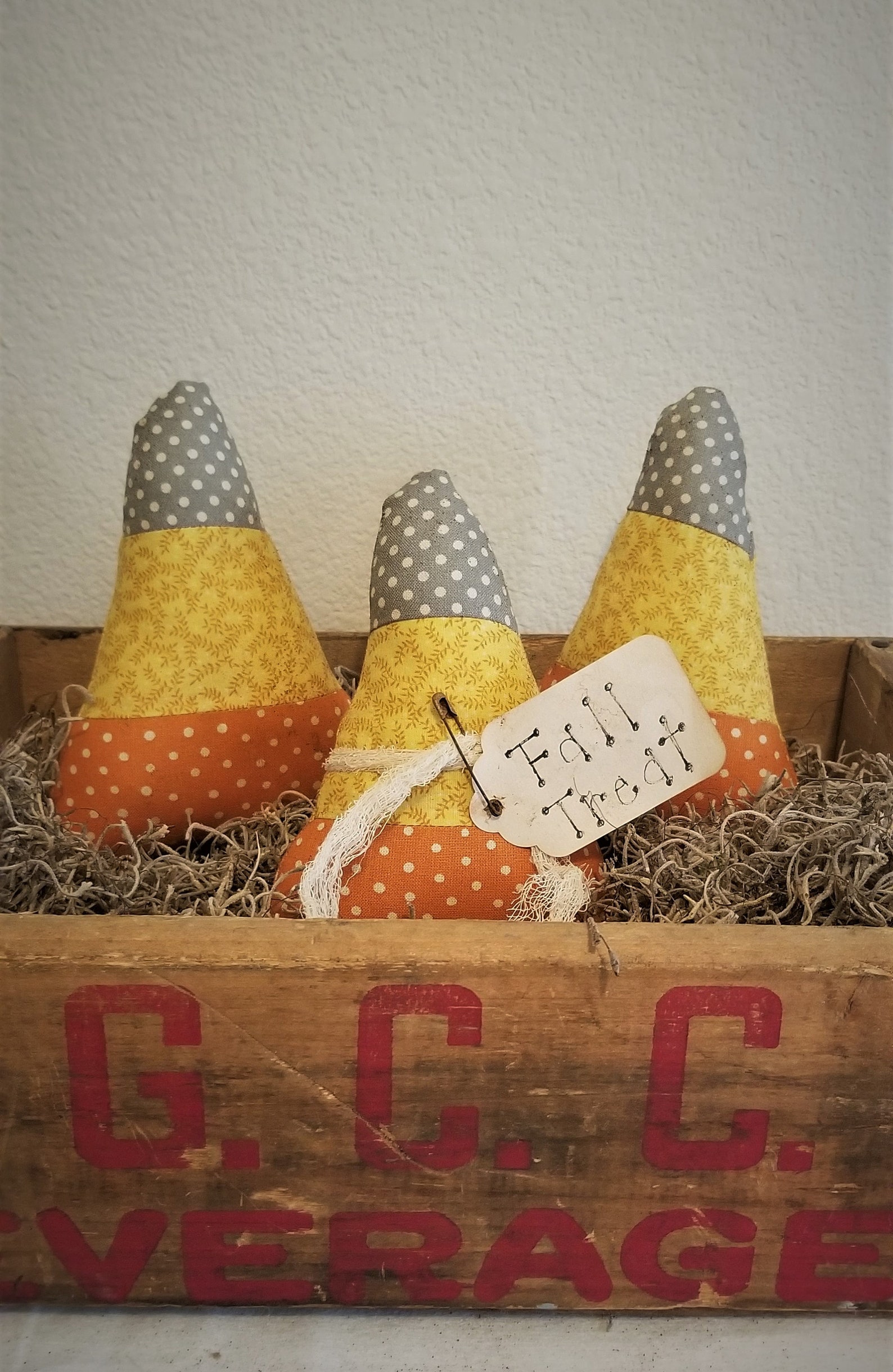Mini primitive candy corn bowl fillers candy corn tucks Fall | Etsy