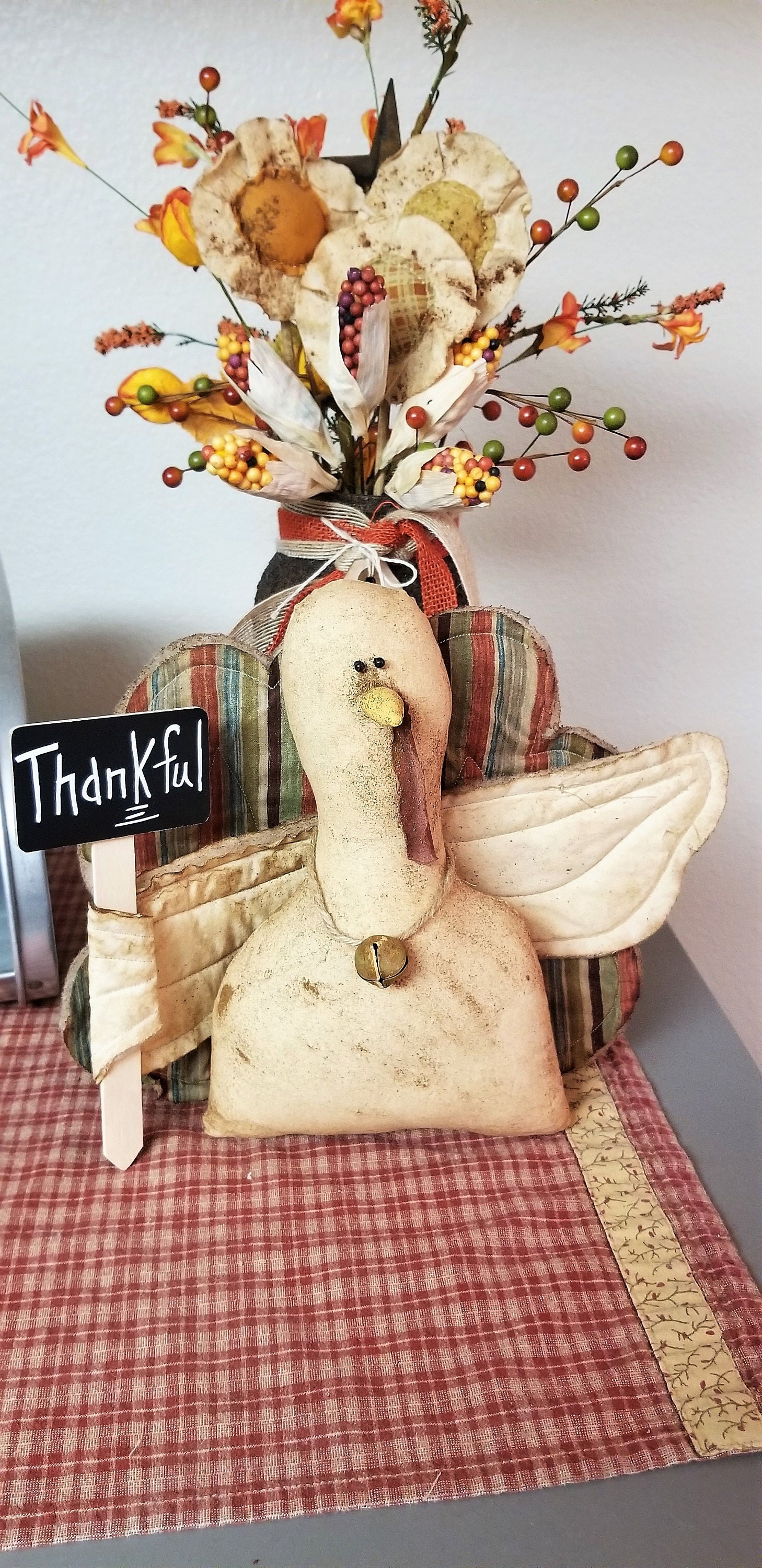 Primitive turkey tuck Thanksgiving turkey Fall decor | Etsy