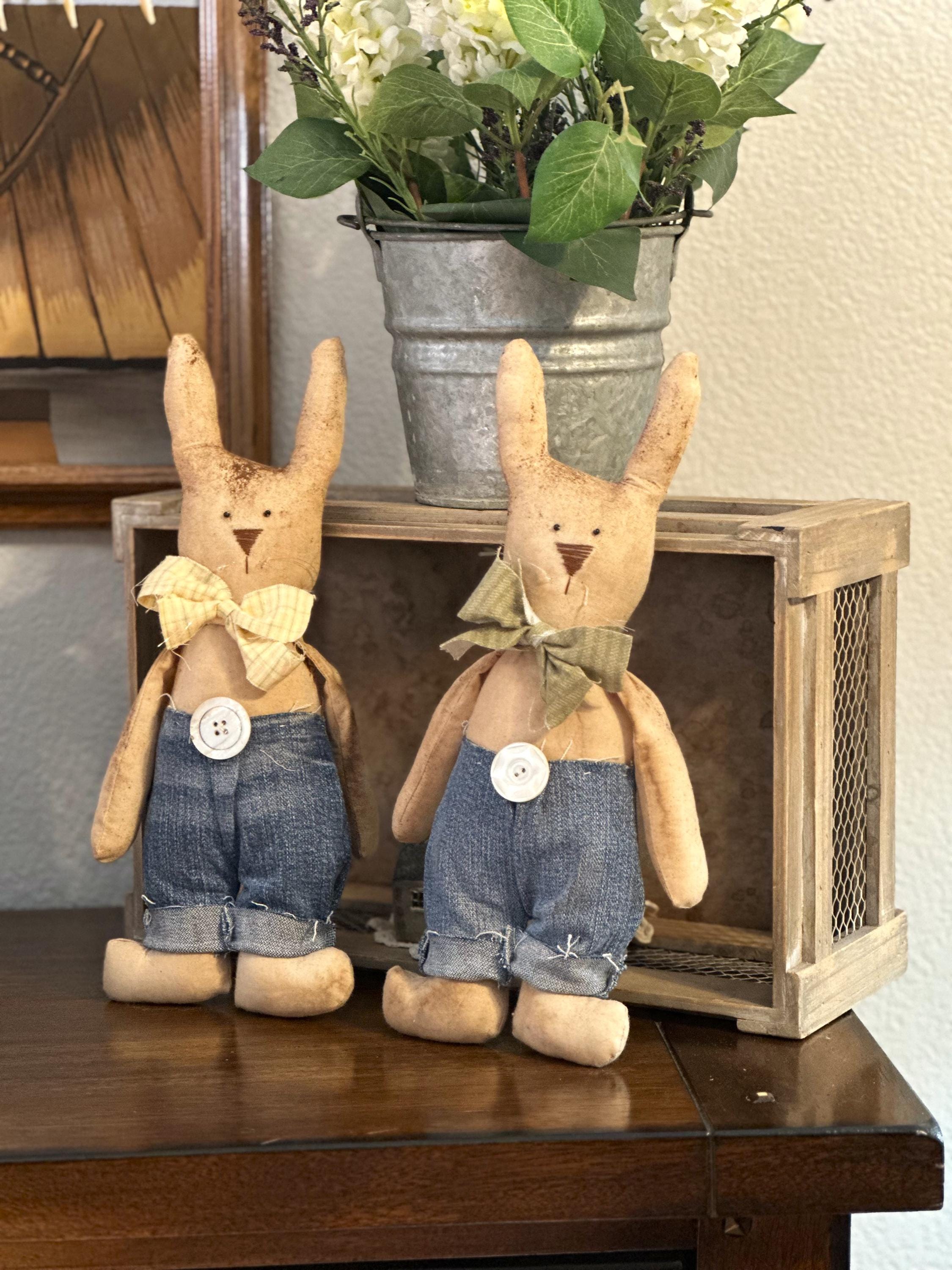 Primitive Bunny, Prim Bunny, Easter Decor, Easter Bunny, FAPM, Prim ...