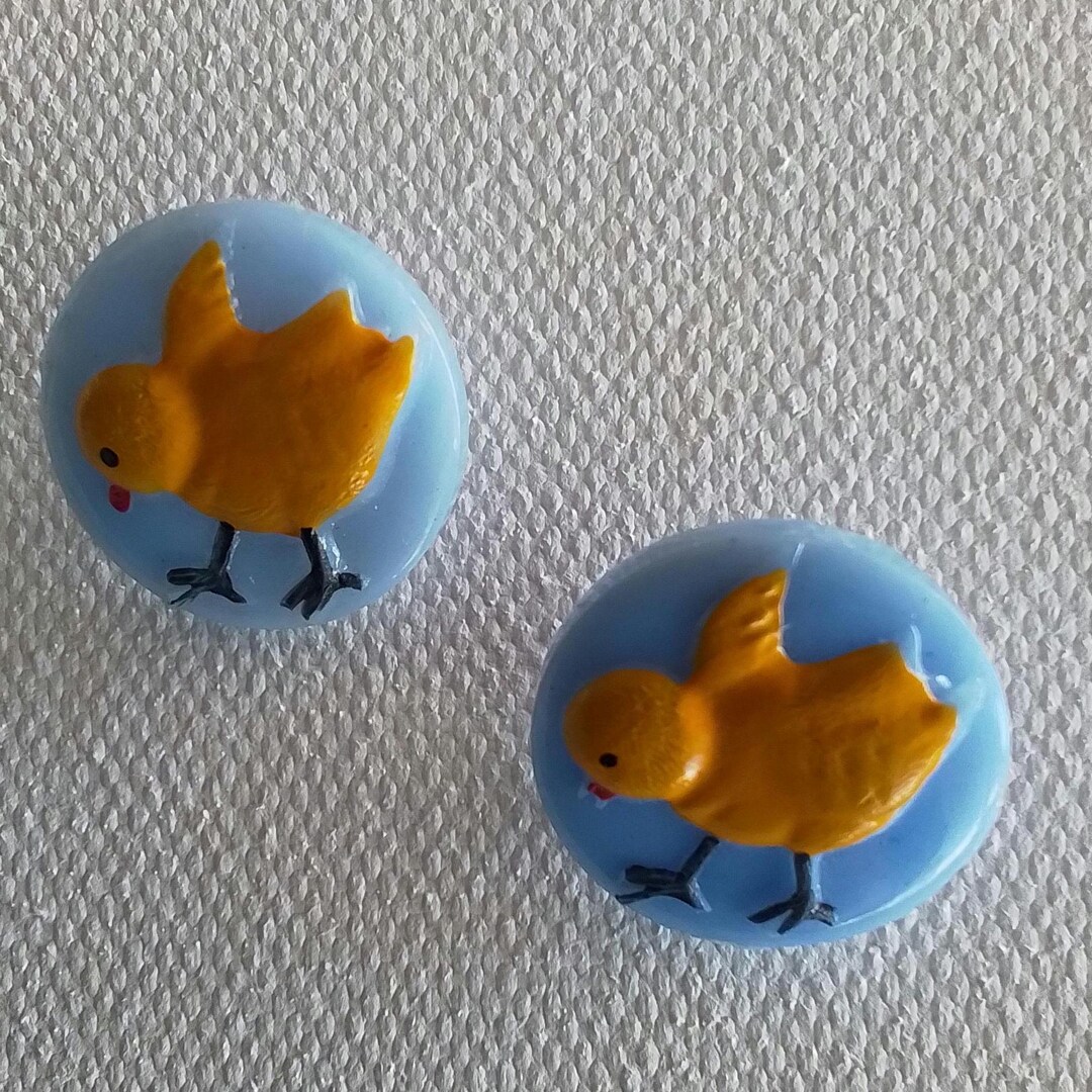 2 Vintage French Yellow Chick Buttons Realistic Hand Painted on Blue ...