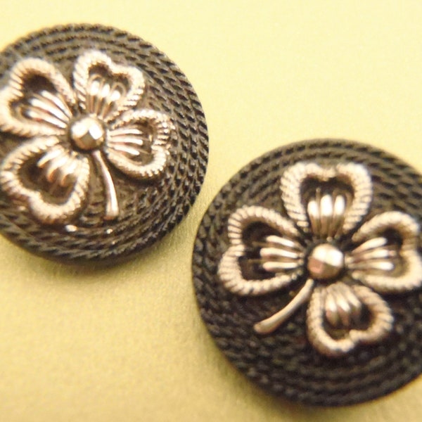 Clover Buttons - Etsy