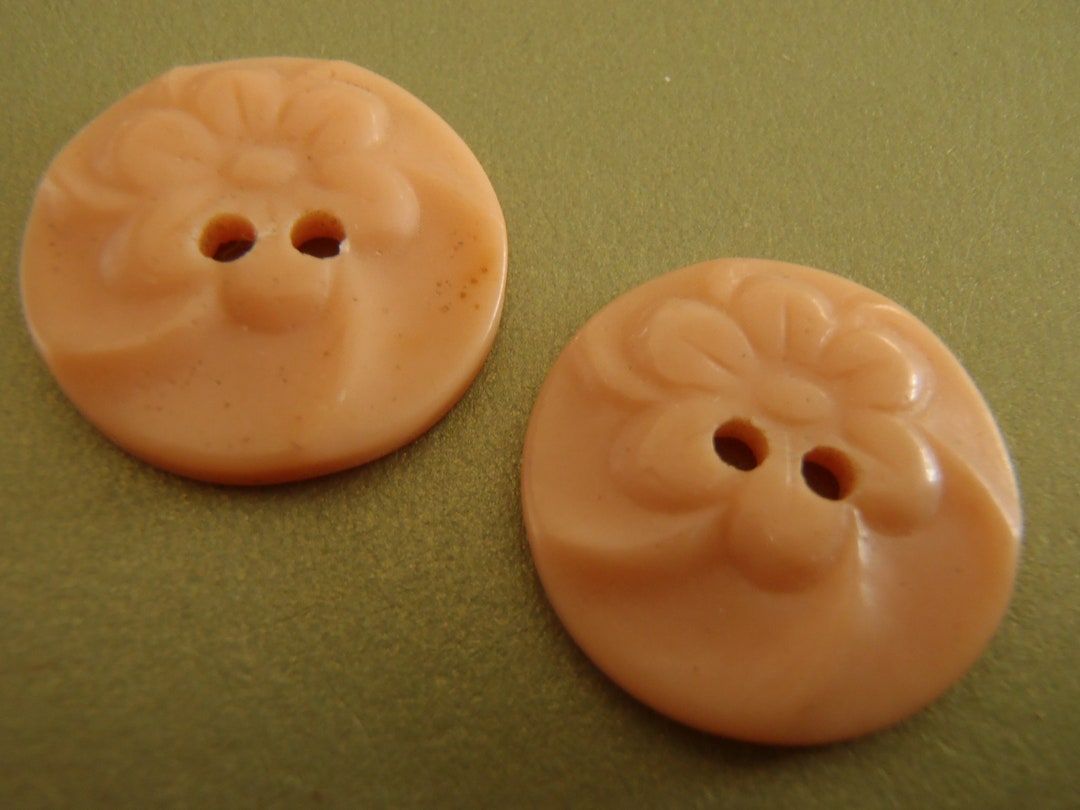2 Vintage Flower Buttons Casein Art Deco 1940s Period Pink Colour 18mm ...