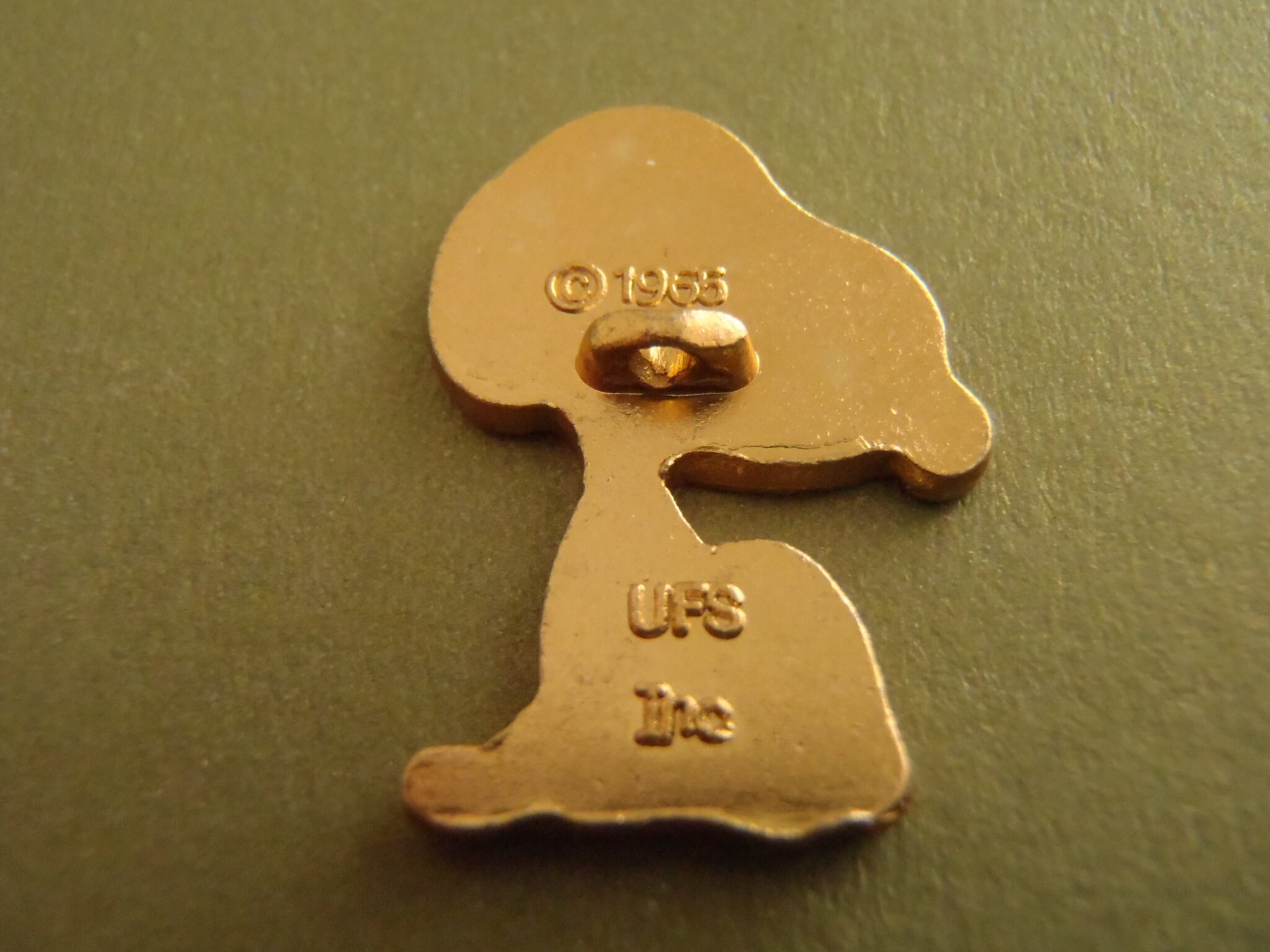 Snoopy Button 1968 UFS White Enamel Metal Vintage Collectible | Etsy