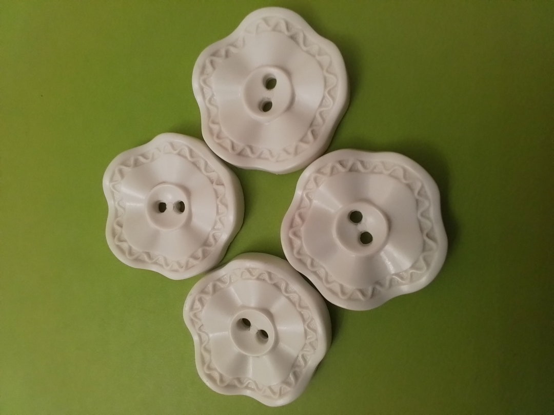 4 Vintage Buttons White Large Fluted Profile Patterned Edge Plastic ...