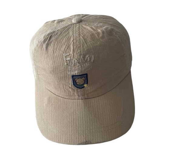 Rare Vintage FAMILIAR Hat (149a) - Gem