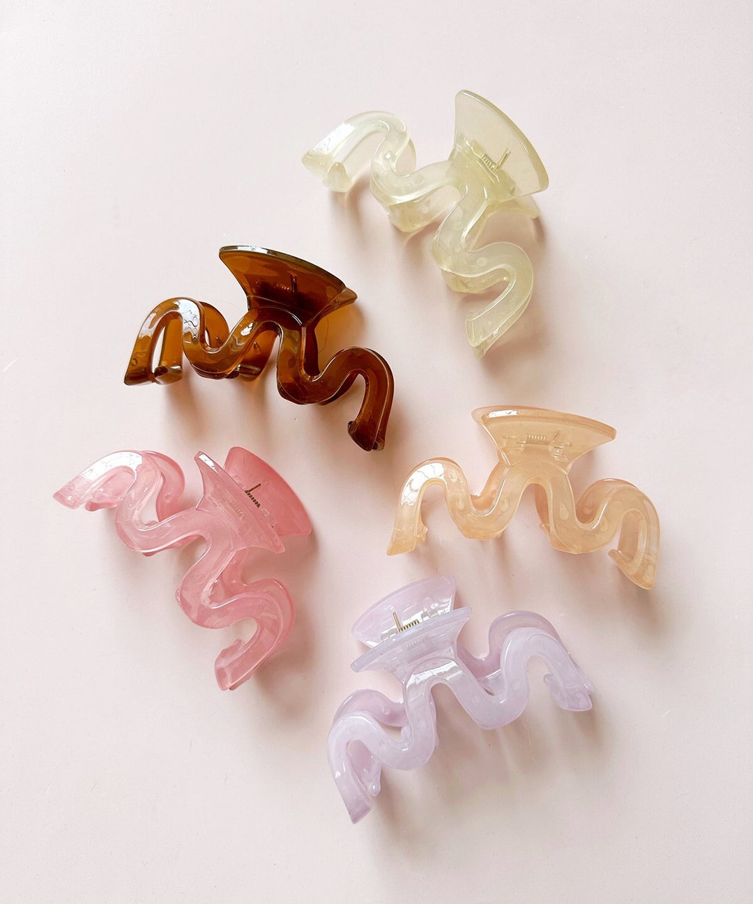 Medium Transparent Squiggle Hair Claw Clips | Women's Girl's Trendy ...