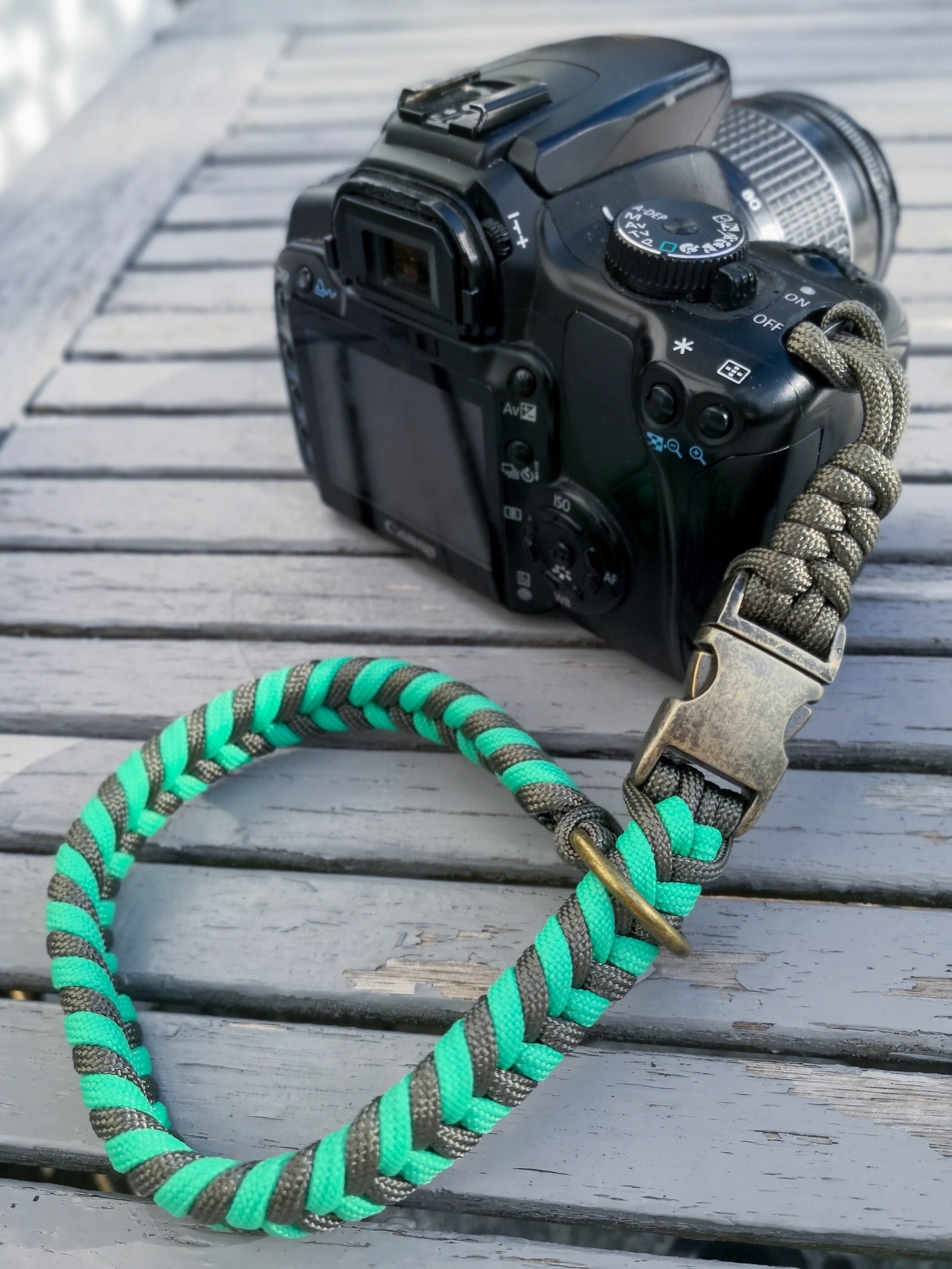 Paracord camera hand strap with quick-release system | Etsy