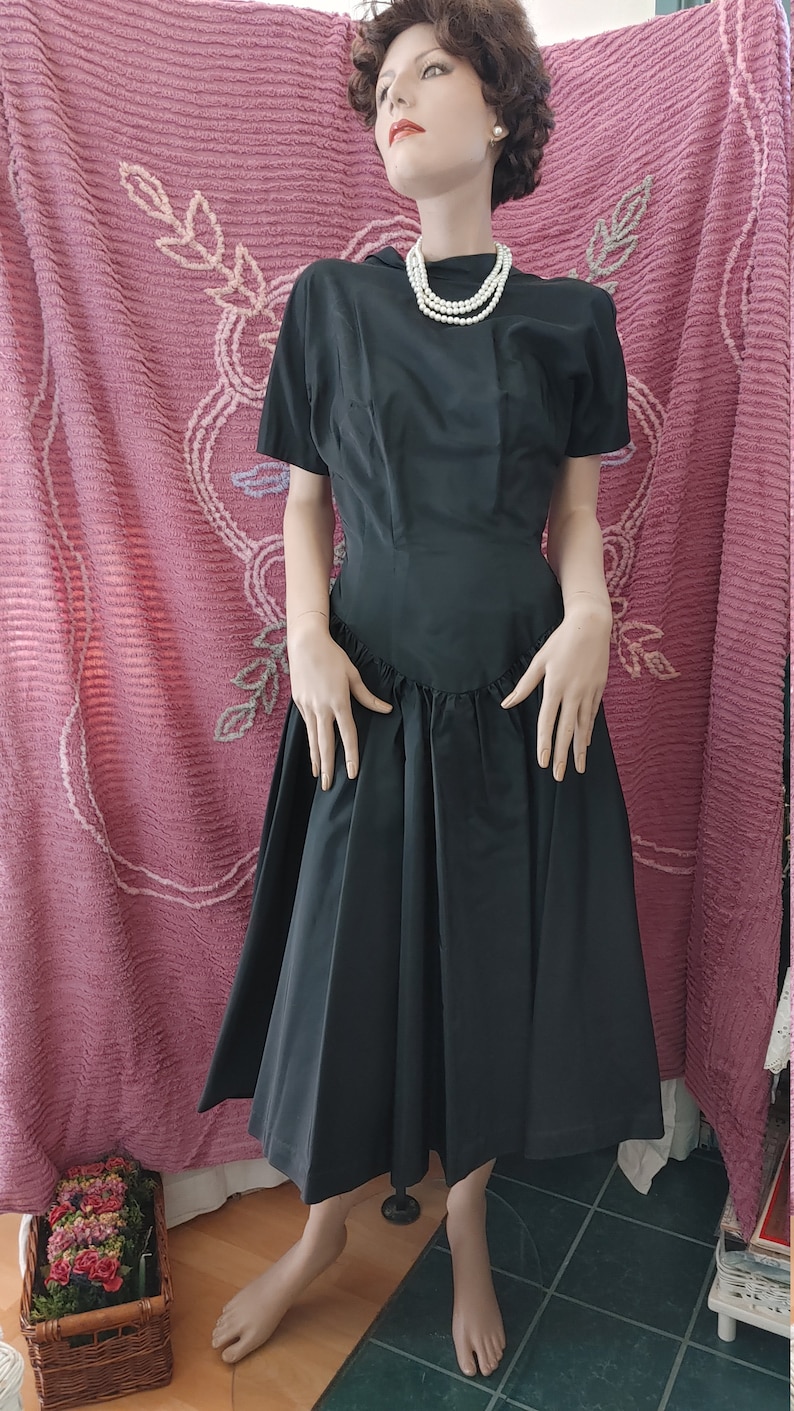 Designer Anne Fogarty, 1950s 'new Look' Black Taffeta Cocktail, Swing ...