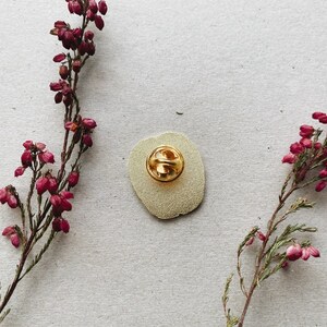 White Human Brain Enamel Pin: Small Anatomical Pin, 1 Inch Golden ...