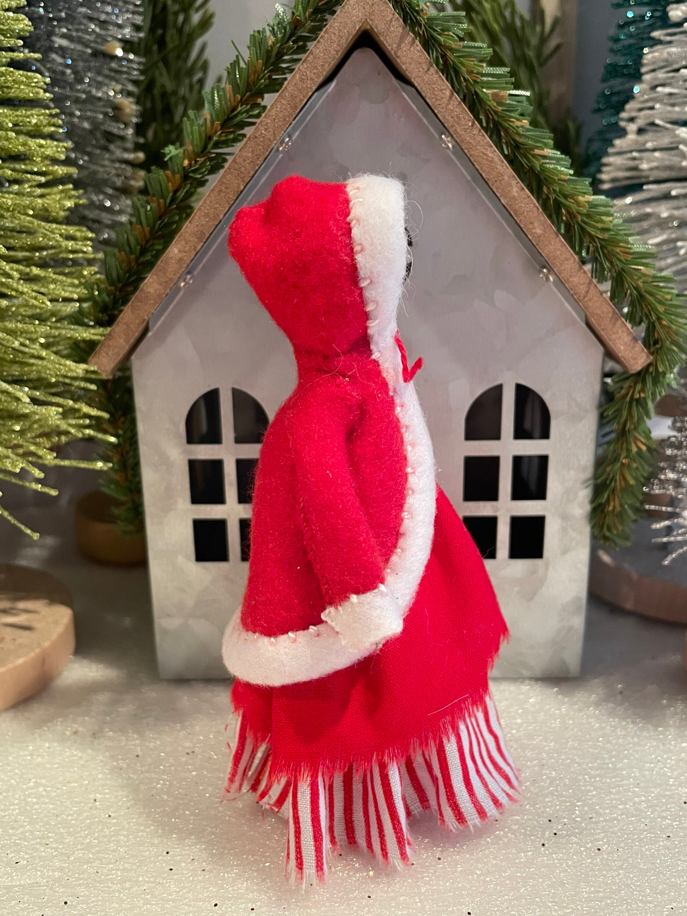 Hand Painted Mrs Clause Clothespin Figurine - Holiday Decor - Etsy