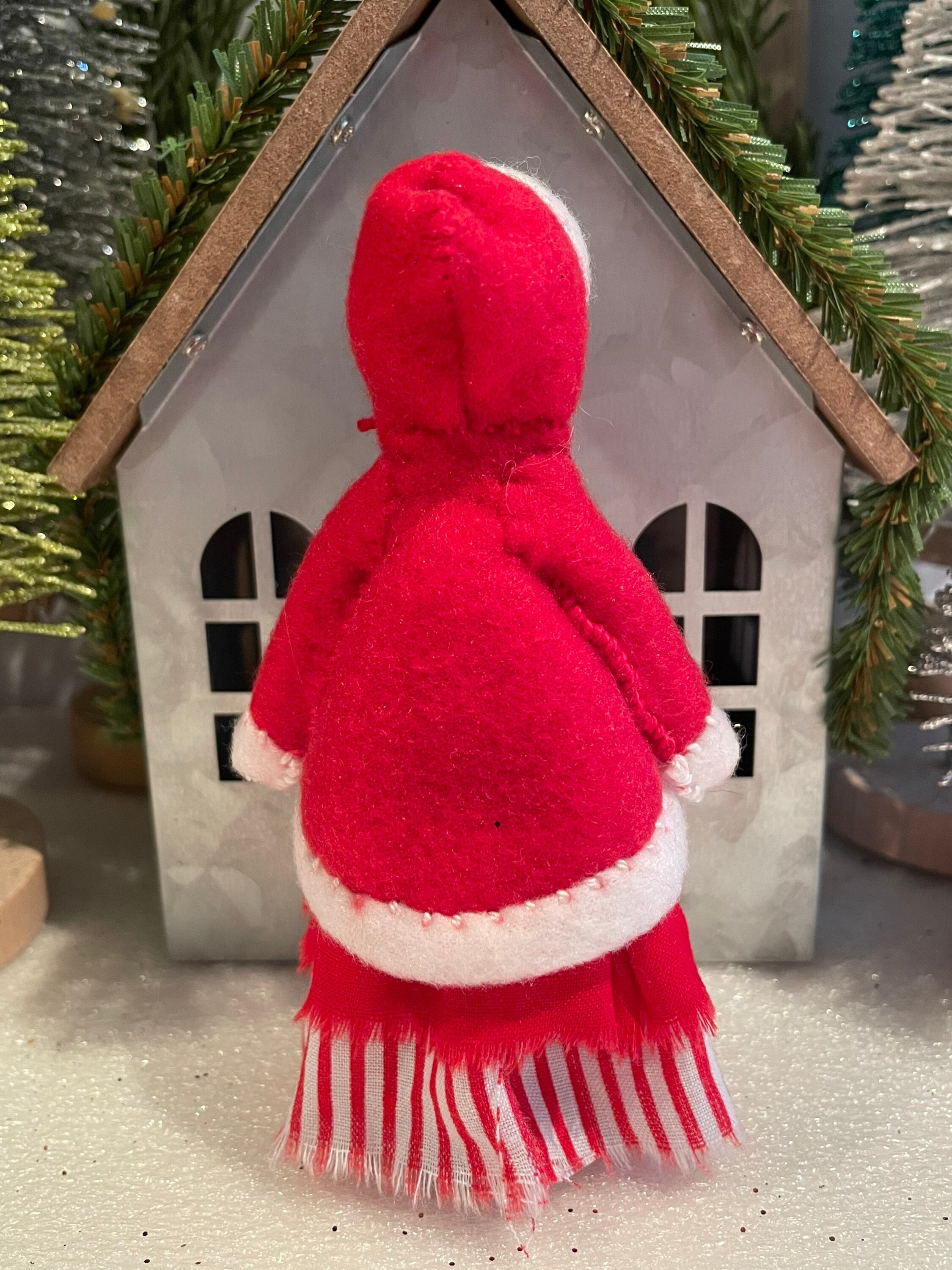 Hand Painted Mrs Clause Clothespin Figurine - Holiday Decor - Etsy