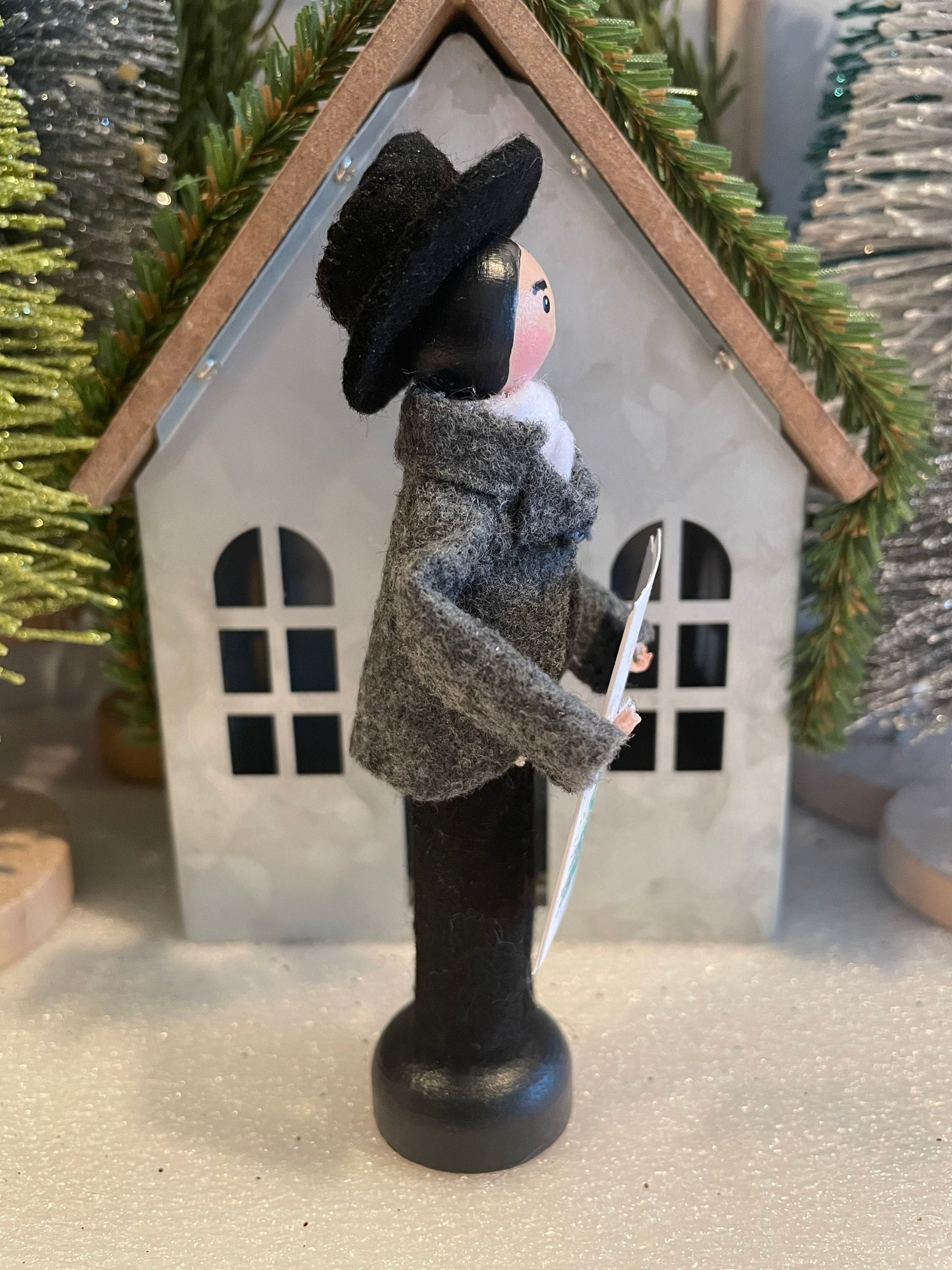 Handmade Christmas Caroler Bot Figurine, Holiday Decoration, Clothespin ...