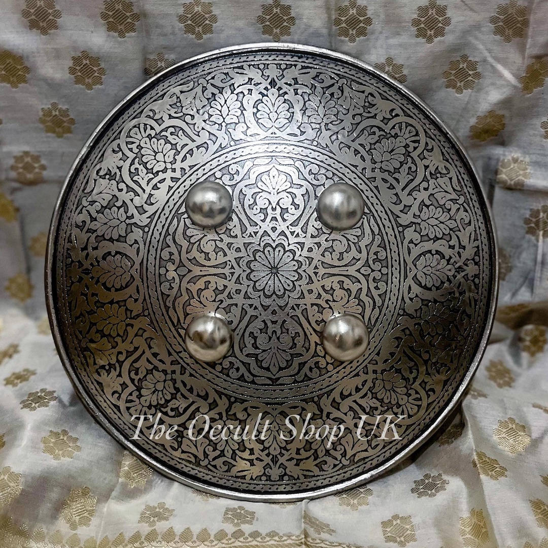 Antique Handcrafted Indo Persian Worrior Shield Mediaeval India War ...