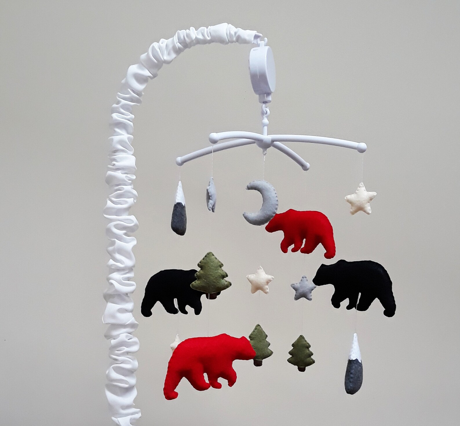 Bear Adventure baby mobile Woodland baby mobileBear mountain | Etsy