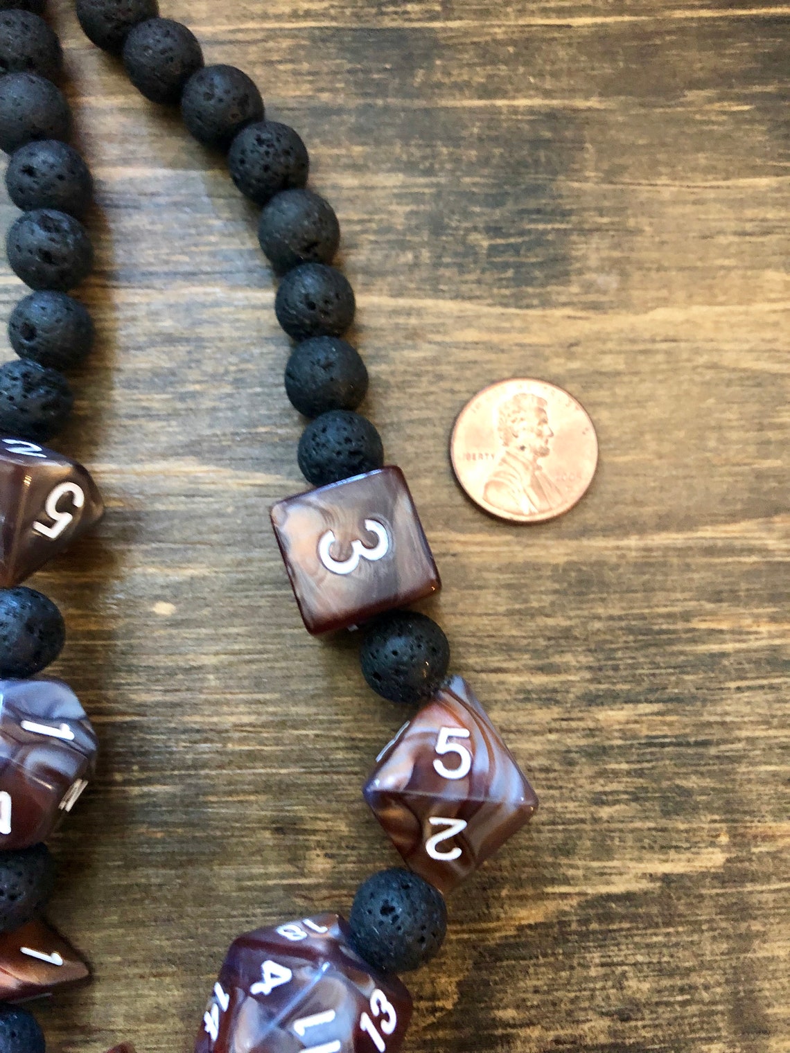 Collar DnD 20 DnD D20 MTG Lava Rock Beads & - Etsy España