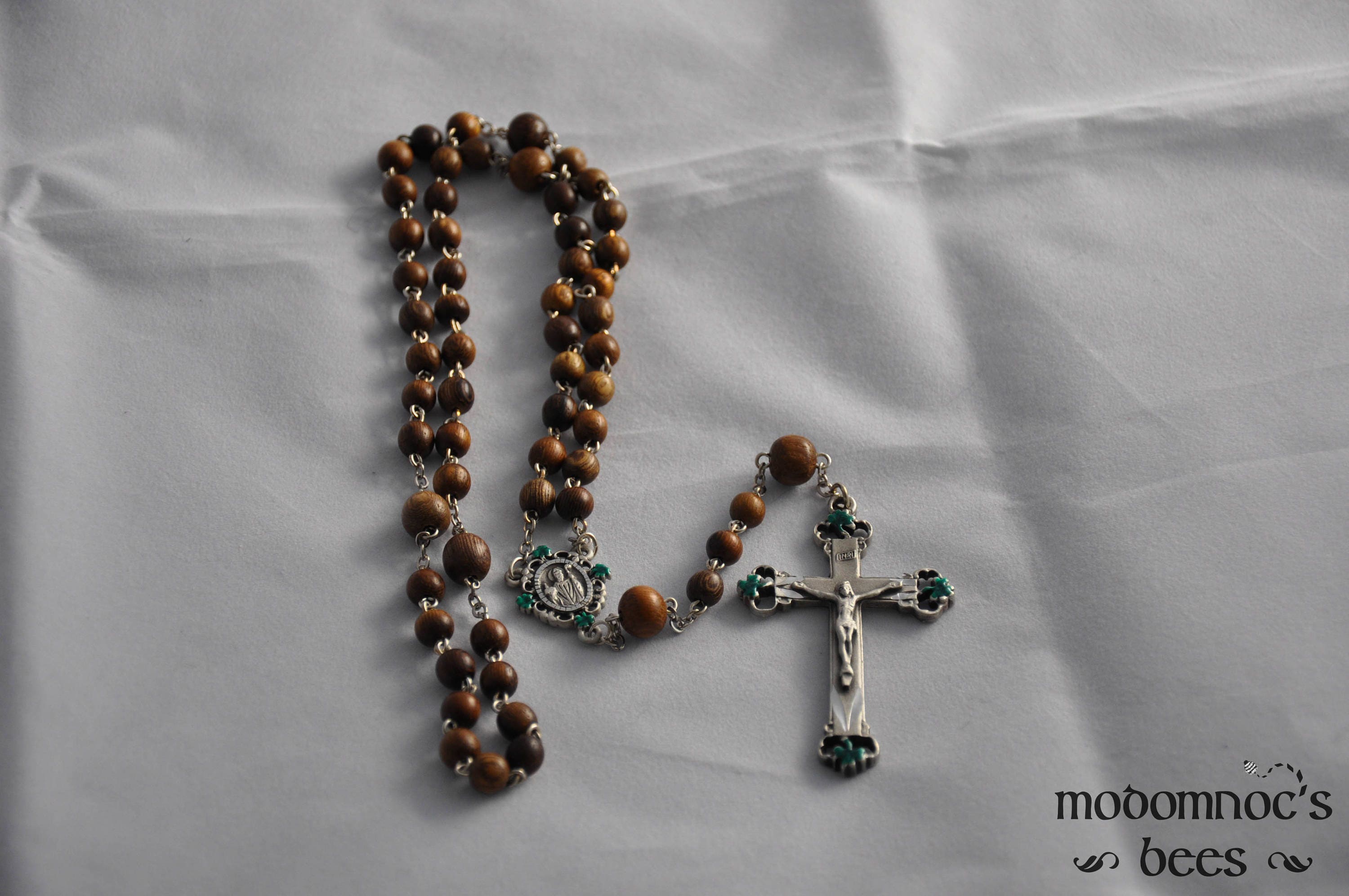Handmade Wood Robles Bead & Chain Celtic Irish Rosary: Features a ...