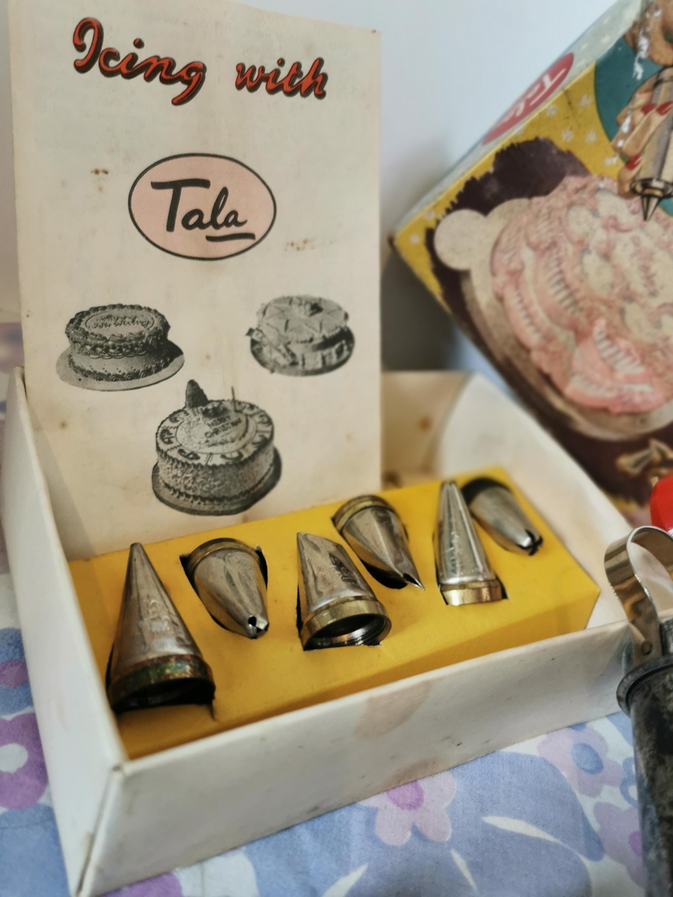 Vintage 1950s Tala Icing Set. Icing Gun, Nozzles, Instructions ...