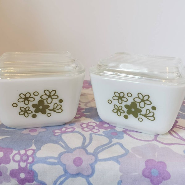 Pyrex Crazy Daisy - Etsy
