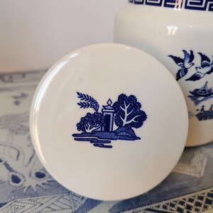 Vintage Price Kensington Blue Willow Pattern Canister, Kitchen Storage ...