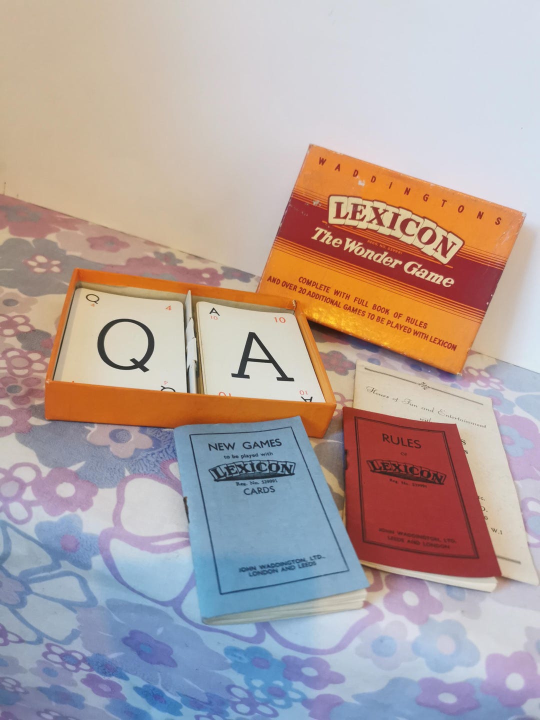 Vintage Waddingtons Lexicon Card Game, Plus Over 20 Additional Games ...
