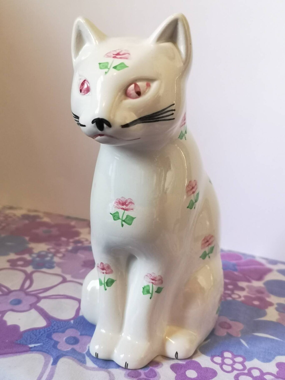 Vintage Sia Pottery White and Pink Hand Painted Floral Cat | Etsy UK