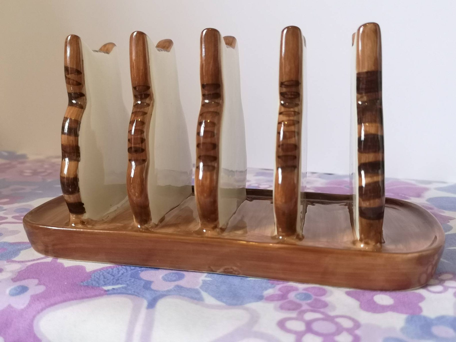 Quail pottery toast rack. Quail studio pottery George Cat | Etsy