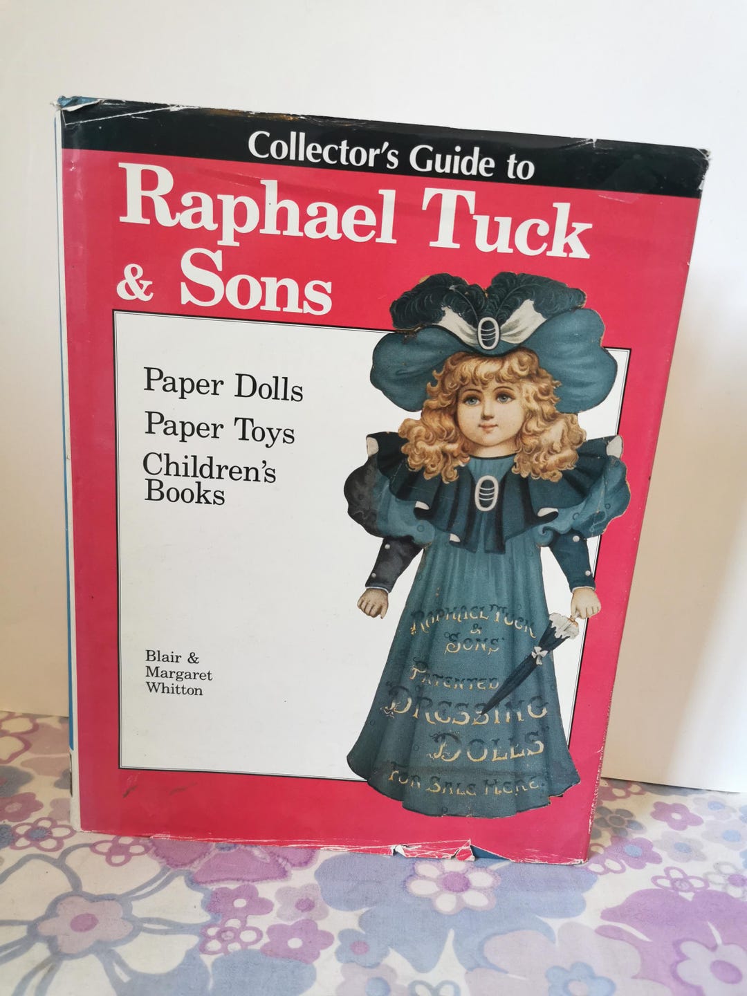 Vintage Collector's Guide to Raphael Tuck & Sons by Blair and Margaret ...