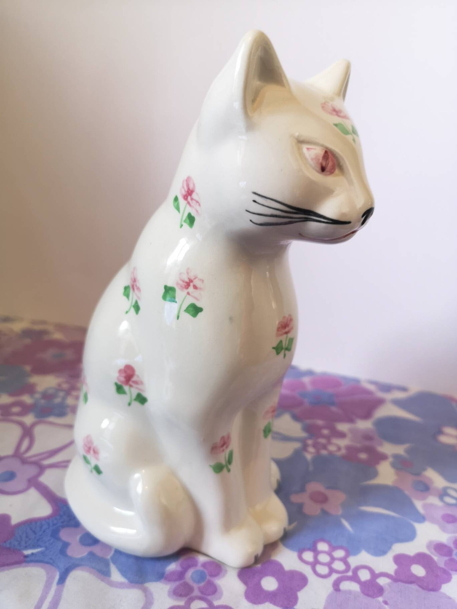 Vintage Sia Pottery White and Pink Hand Painted Floral Cat | Etsy UK
