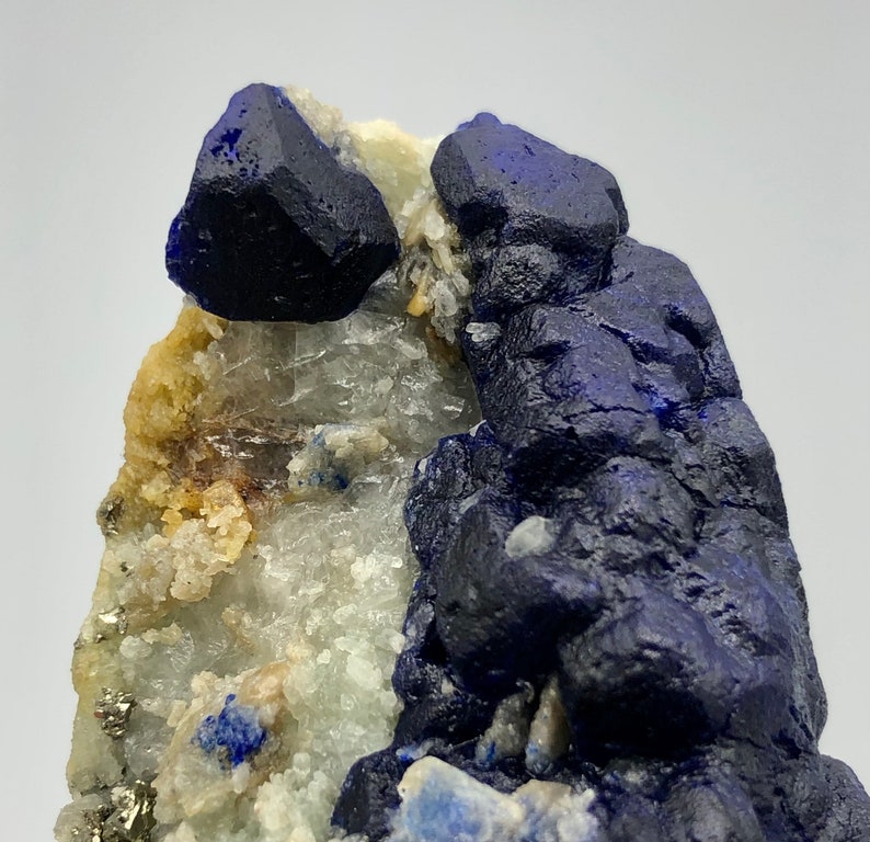 202 Gram Extremely Rare Transparent Royal Lazurite With Calcite ...