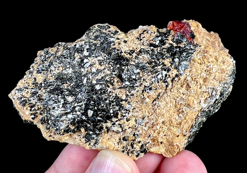 89 Gramm Natürlicher Zirkon mit Biotit Glimmer Kristall aus Pakistan ...