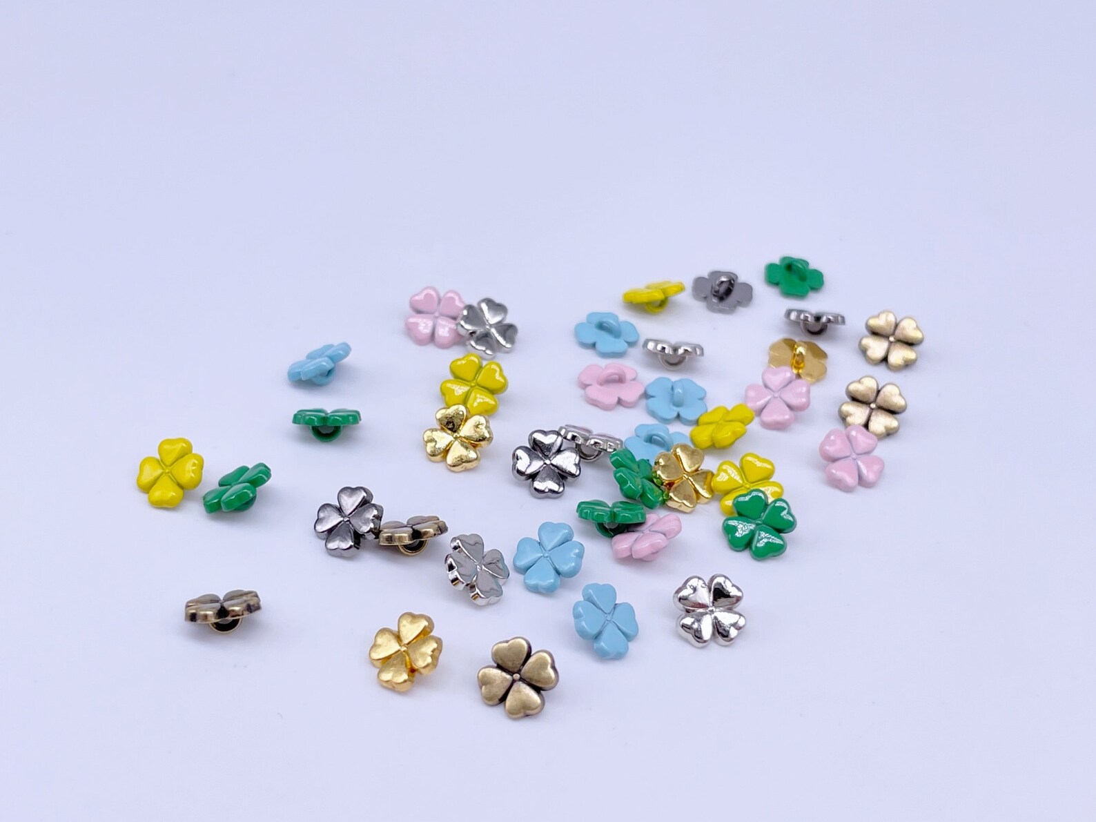 B064 Four Leaf Lucky Clover 6mm Buttons Shank Buttons Micro - Etsy