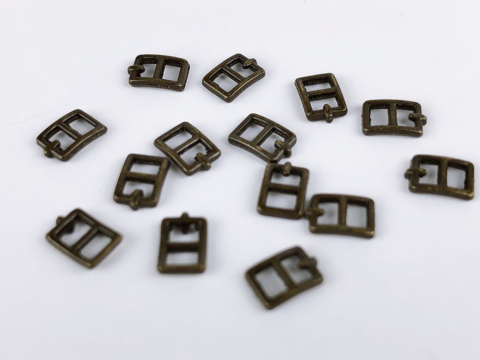 B038 Tiny 4.26mm Mini Buckles Doll Sewing Doll Craft Supply | Etsy