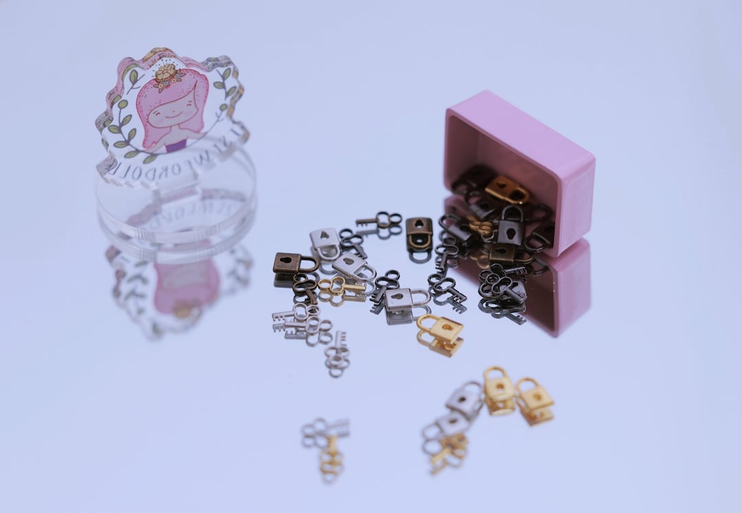 A006 Mini Key Lock Charm Doll Sewing Craft Supplies for 12" Fashion ...