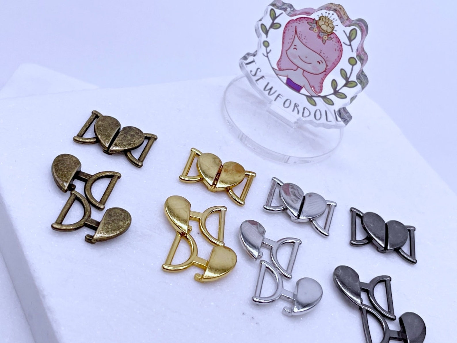 B223 Decorative Heart Hook Buckle 15mm Mini Buckles Sewing Craft Doll ...