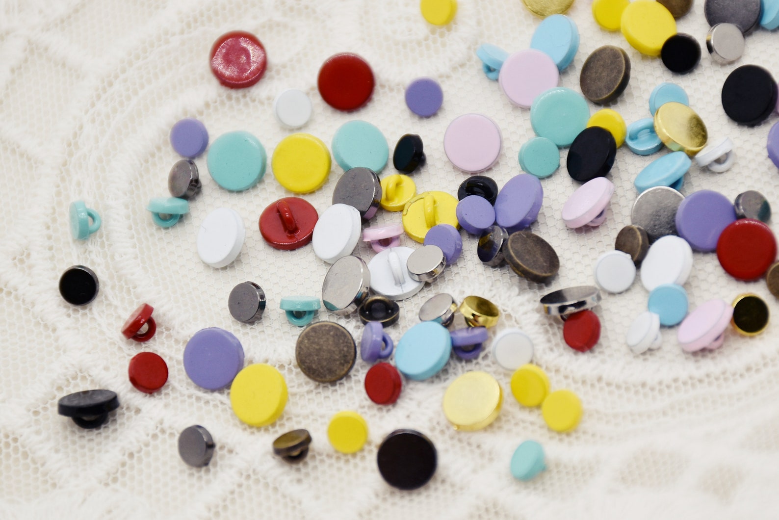 B285 Flat Surface 4mm/6mm Basic Style Shank Round Buttons Micro Mini ...