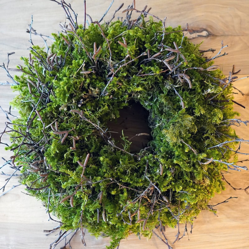 Moss Wreath - Etsy