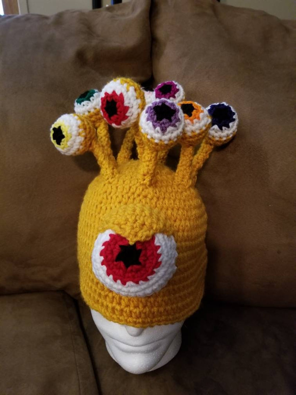 Beholder hat. | Etsy