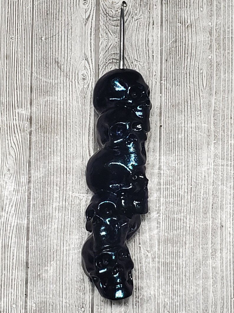 Ergonomic Crochet Hook Skull Crochet Hook Nerdy Crochet | Etsy