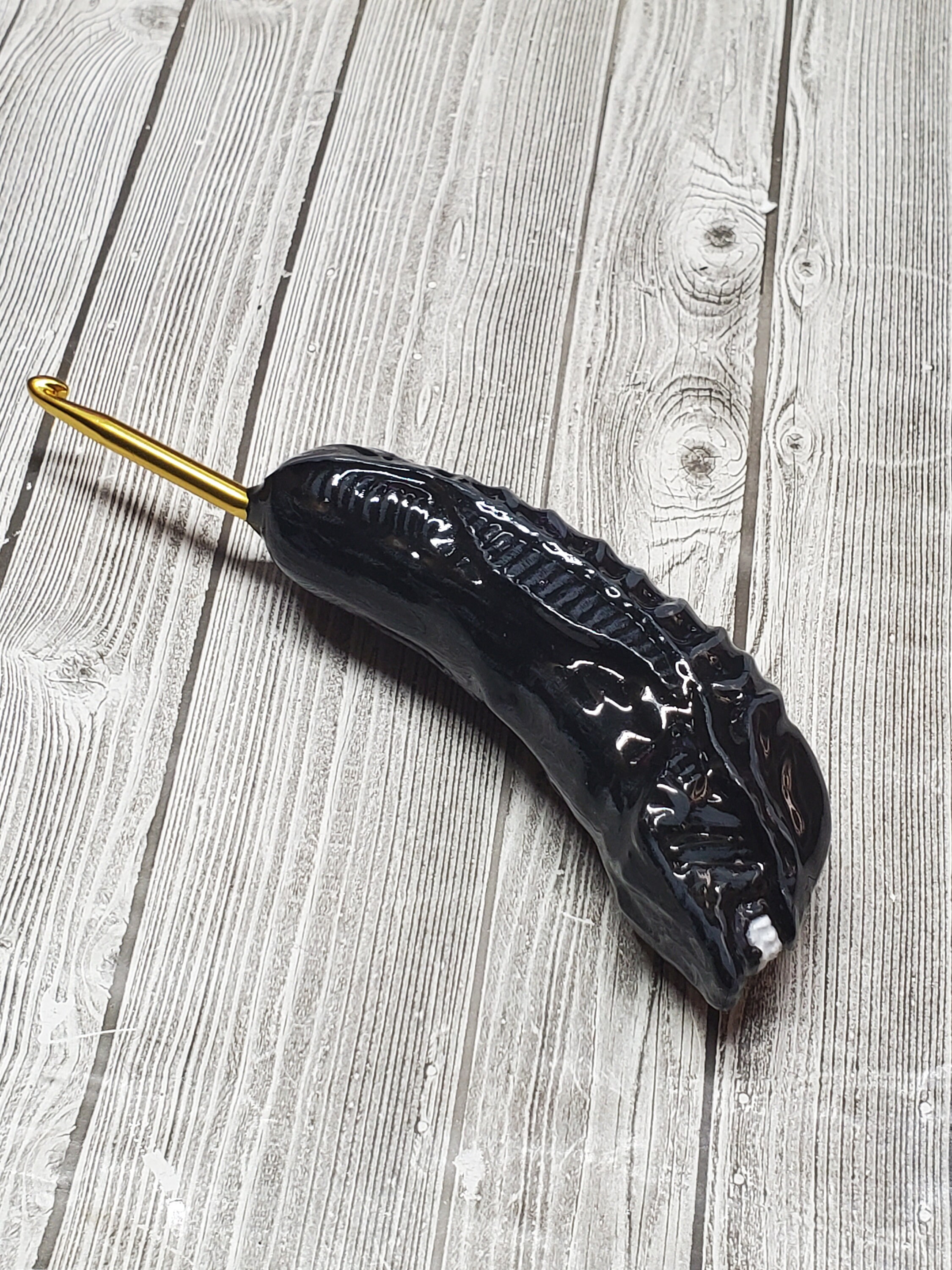 Ergonomic Crochet Hook Alien Crochet Hook Nerdy Crochet | Etsy