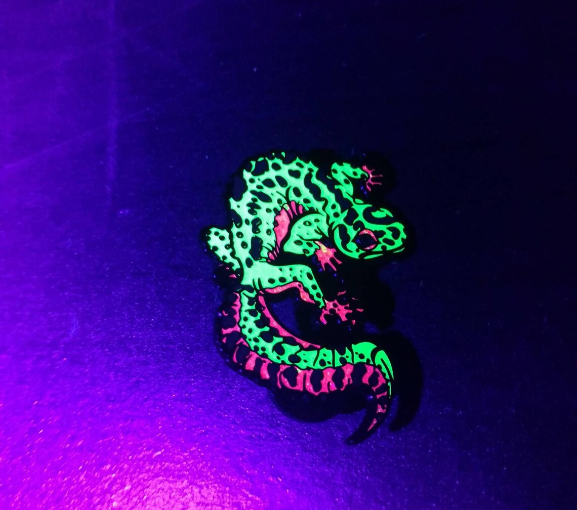 Cute Neon Green and Pink Gecko Lizard Animal Pin Glitter Glow - Etsy
