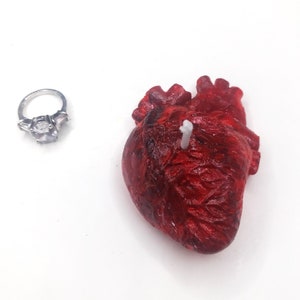 Creepy Human Heart Candle Halloween Home Decor Realistic Bleeding Heart ...