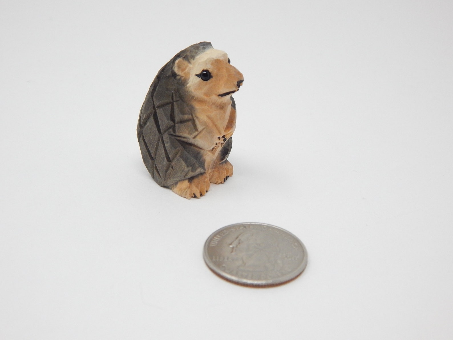 Hedgehog Figurine Statue Garden Decoration Miniature Wood Forest Art ...