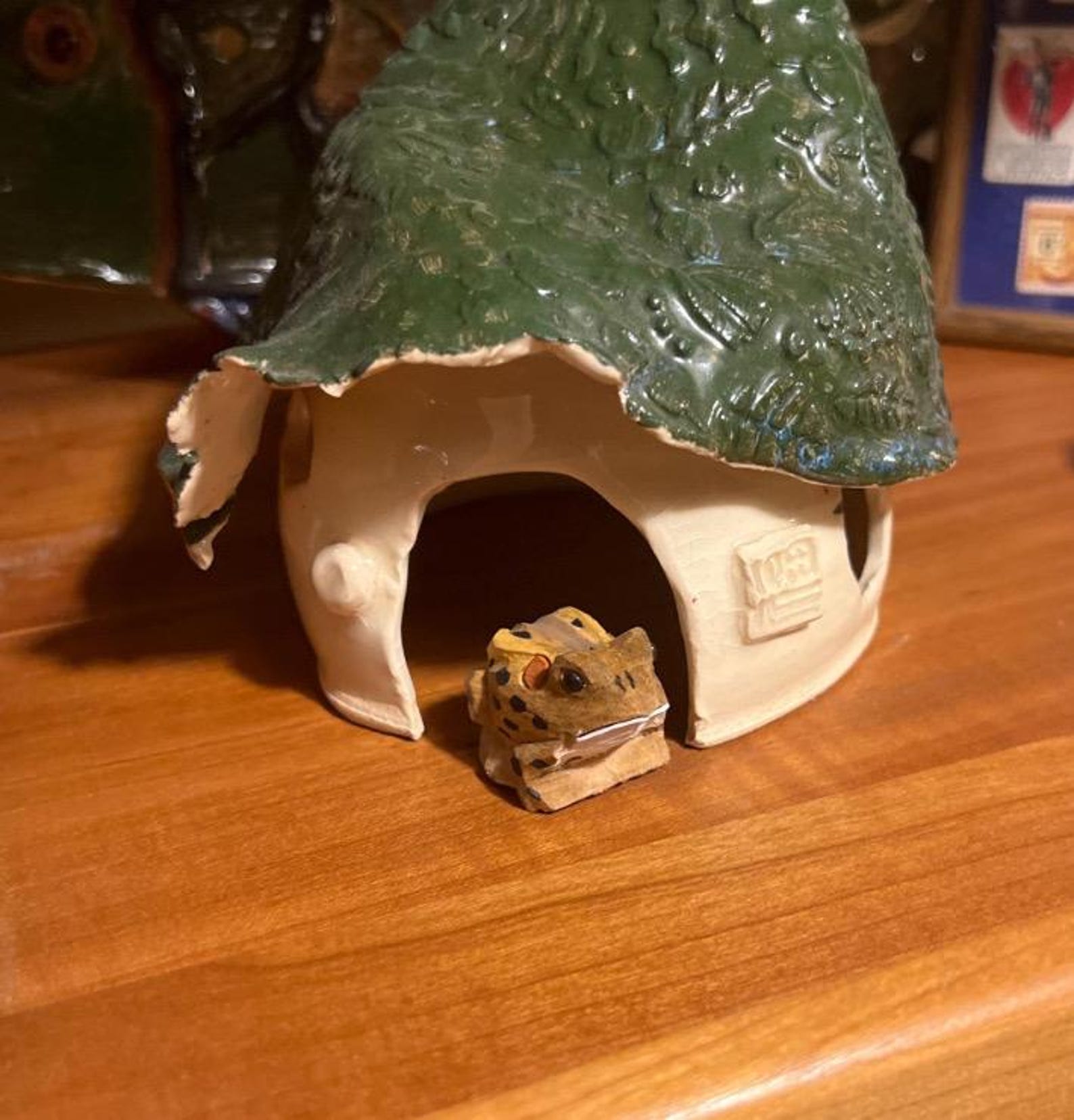 Toad Figurine Statue Decoration Small Animal Frog Art Sculpture Wood ...