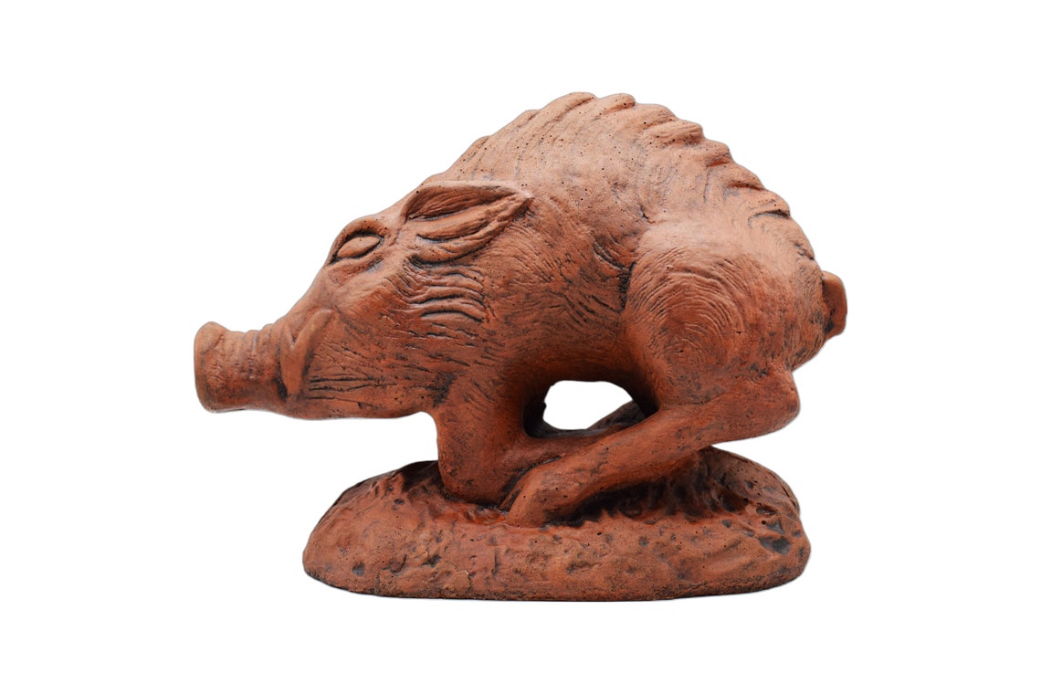 Solid Rock Stoneworks Razorback Oval Base- 10in Tall- Lifelike - Etsy