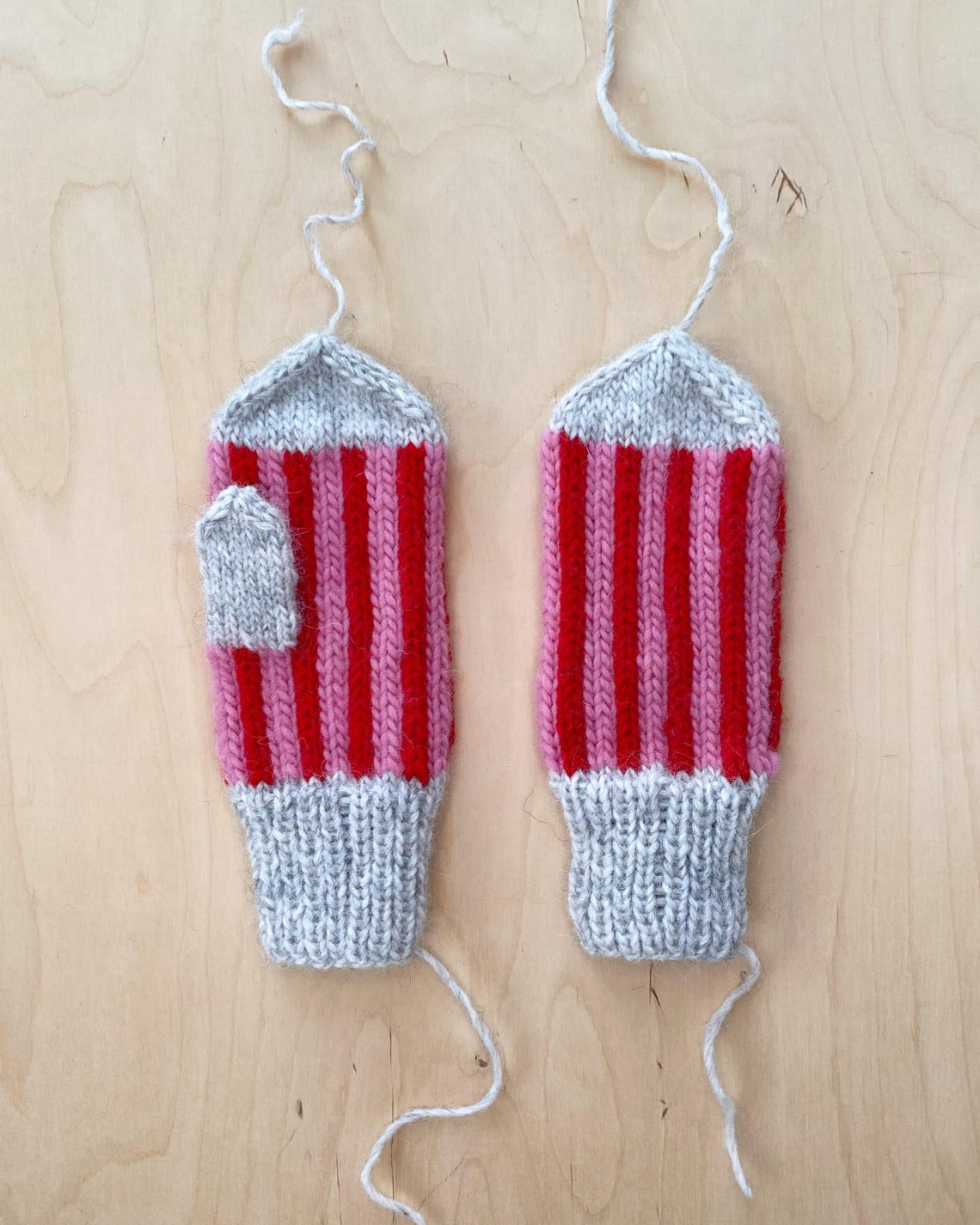 Pastel Mittens (EN) - English Knitting Pattern - Scrap Yarn Knitting ...