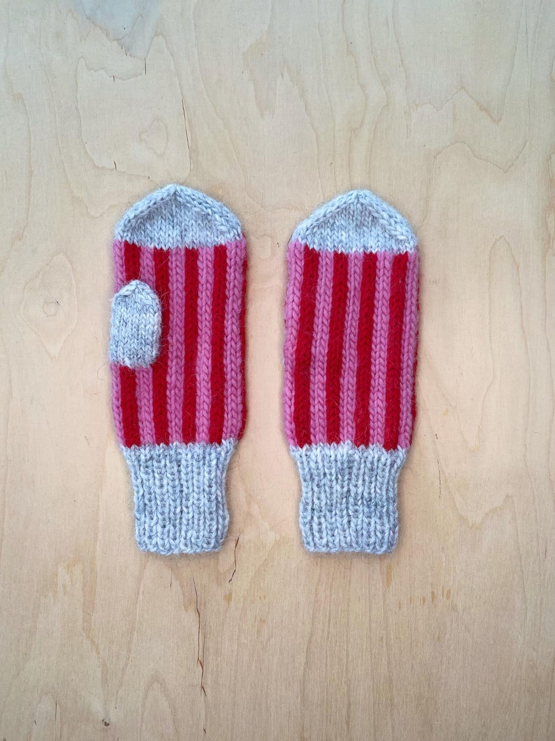 Pastel Mittens (EN) - English Knitting Pattern - Scrap Yarn Knitting ...